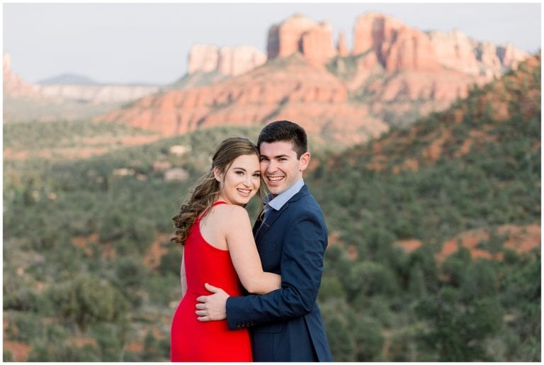 Jordan + Jessica | Sedona Engagement - Jen Jinkens Photos